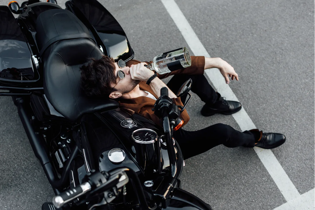 Legal Consequences for Drunk Driver Who Hits a Motorcyclist in FL
